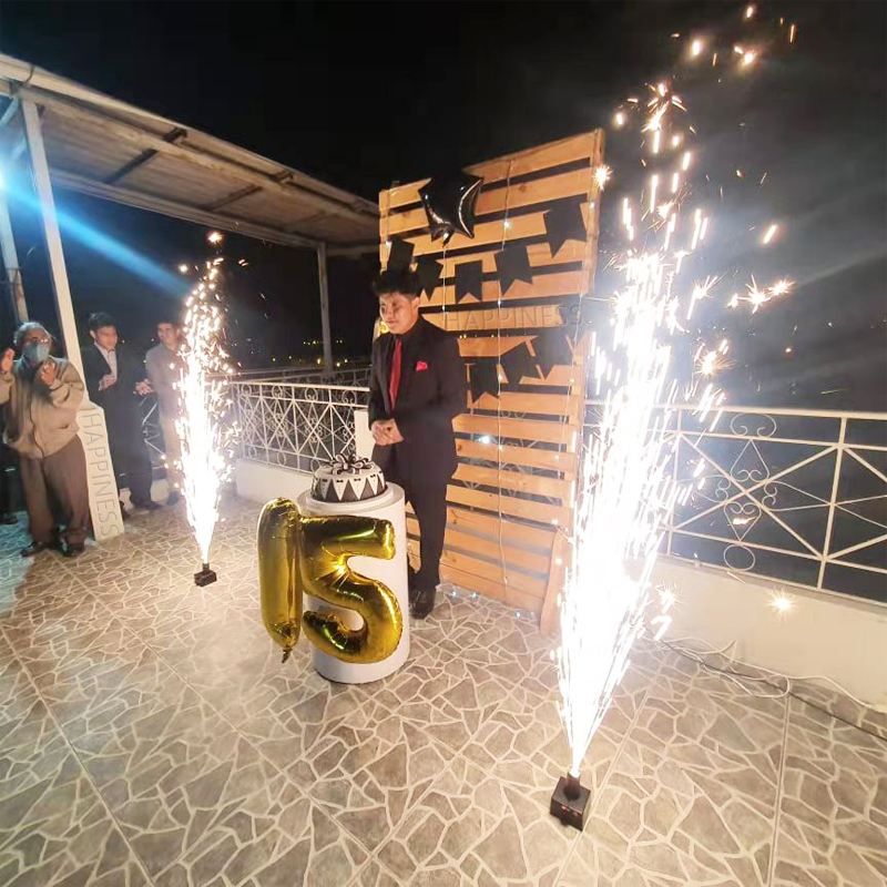 Remote Cold Spark Pyro Fountain Fireworks Machine , Remote launches for ...