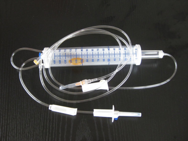 Medical sterile burette type pediatric iv infusion set