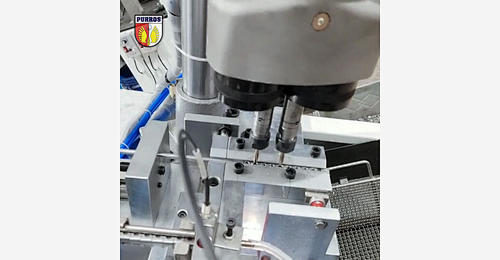 Fully Automatic 2 Spindles Tapping Machine For PCB Welding Terminals, U ...