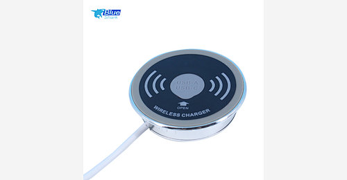 Wireless charging socket