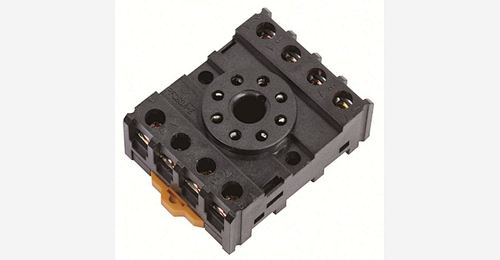 relay socket