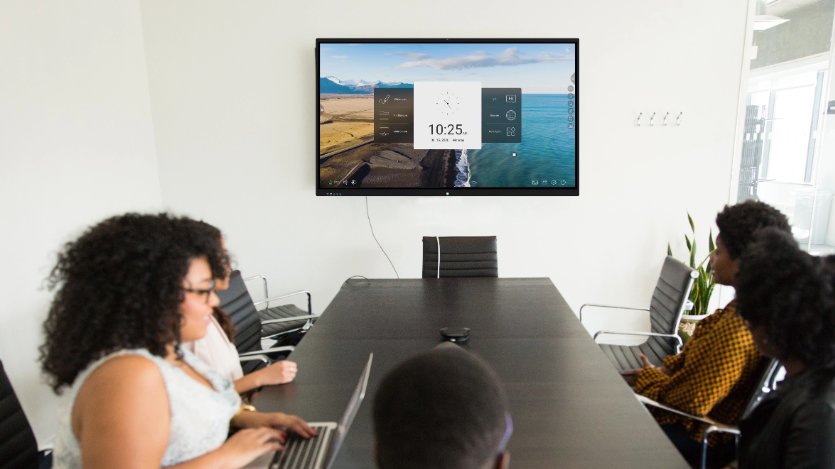 Exploring the World of Interactive Displays - EKAA TECHNOLOGY CO.,LTD