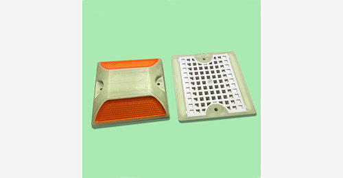 Double reflectors Reflective pavement studs Made in China