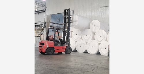 2 Ply Virgin Wood Pulp Facial Tissue Jumbo Roll