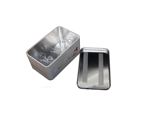 Rectangular christmas tins | dgtinbox.com