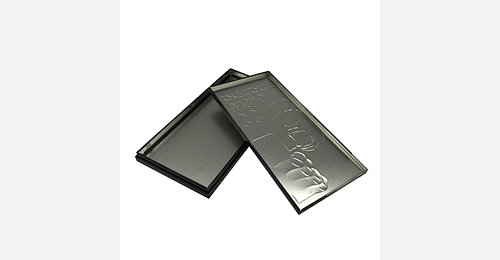 Small rectangular metal box | dgtinbox.com
