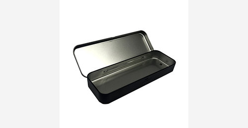 Large metal box with hinged lid | dgtinbox.com