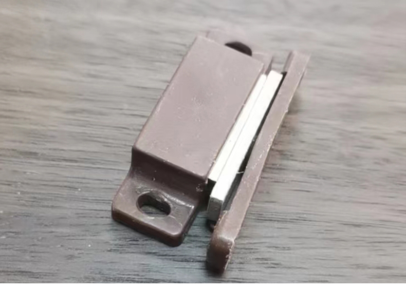 Shutter accessory magnets ,- HEZE ENDA