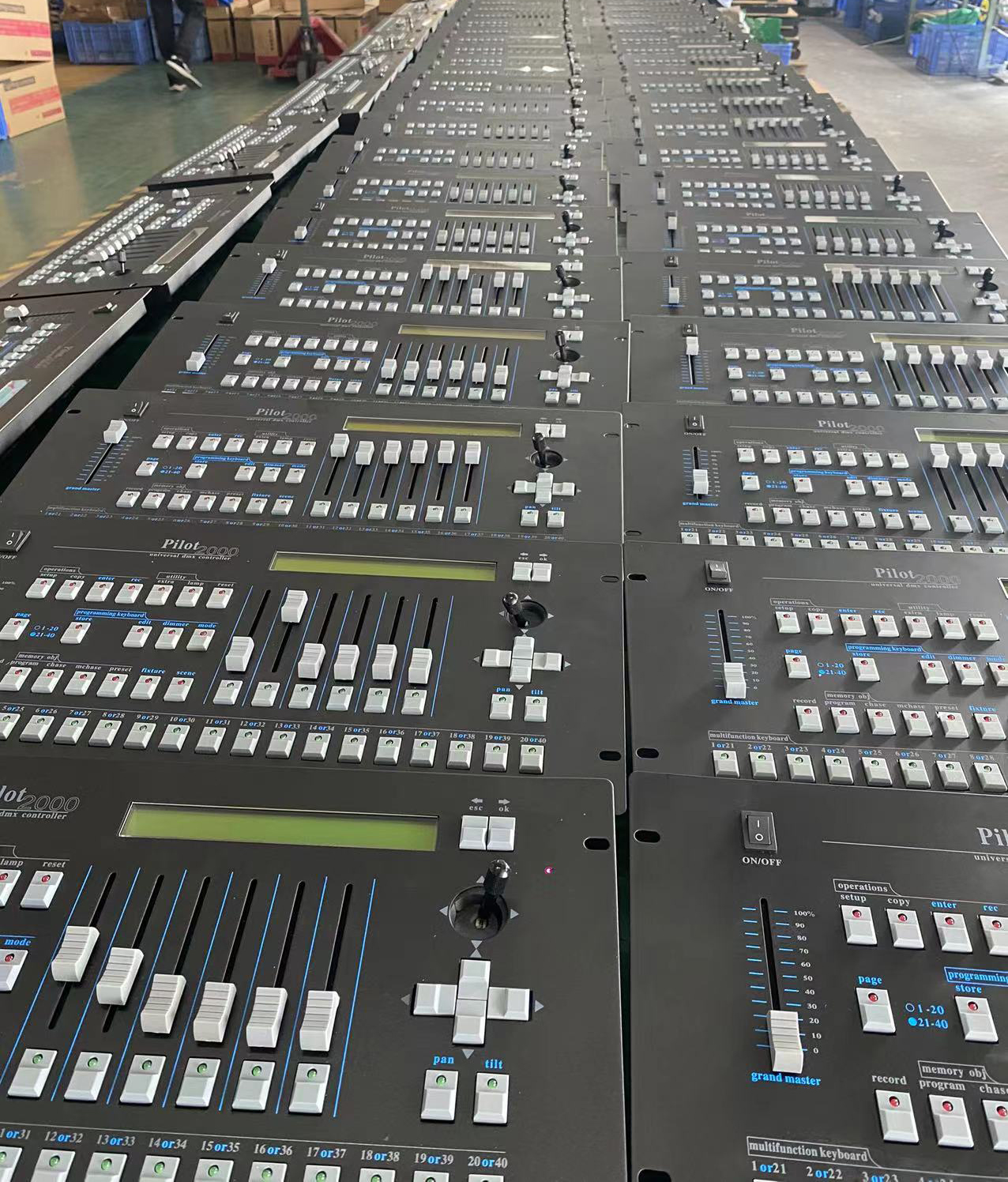 Best small pilot 2000 lighting consoles in 2024 KB lighting