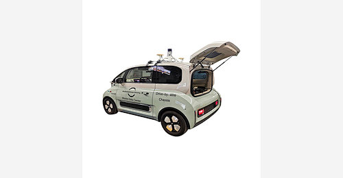 Intelligent networked autonomous driving training vehicle