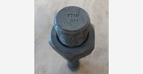 ASTM B637 Болт, ISO 261, 2 тяжелые шестигранные гайки