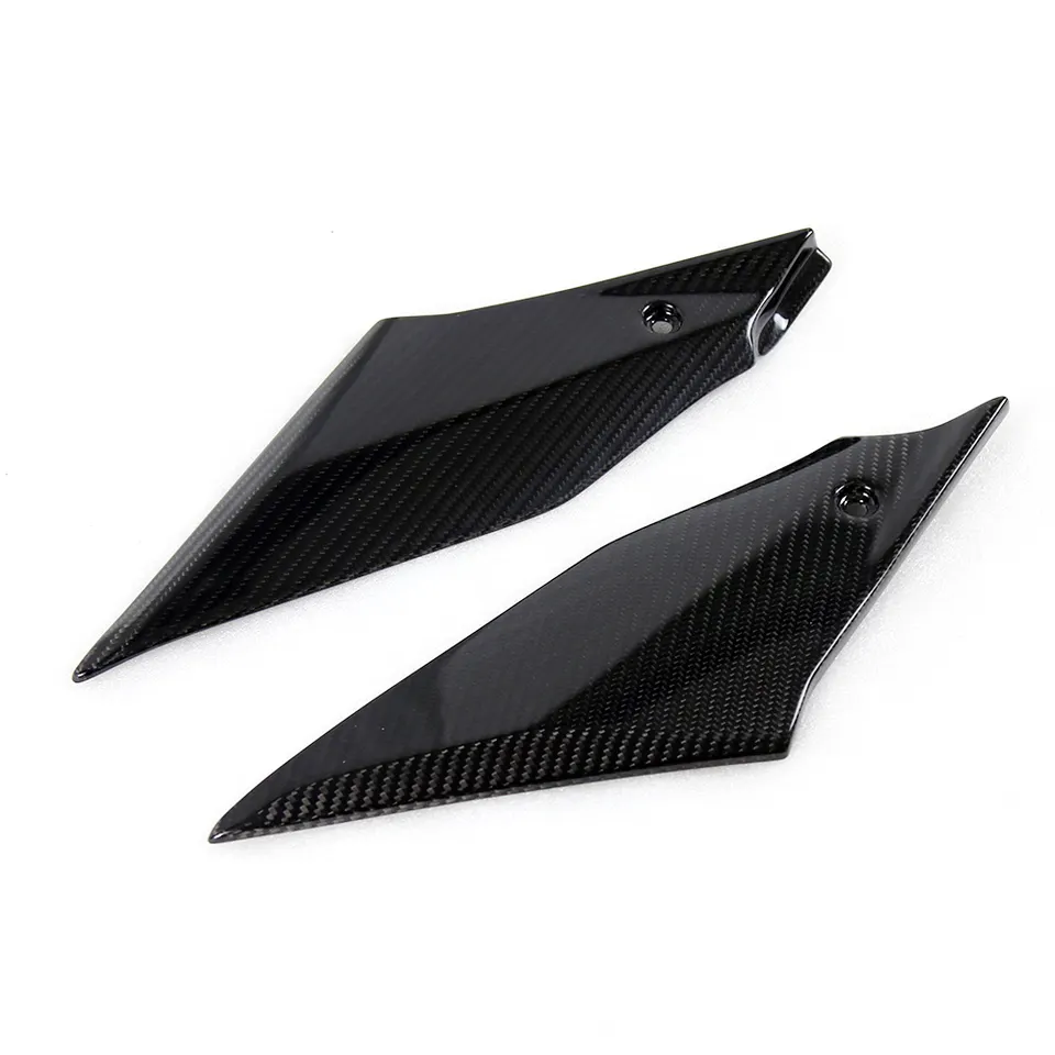 Yamaha R1 R1M Carbon Fiber Tank Side Panels